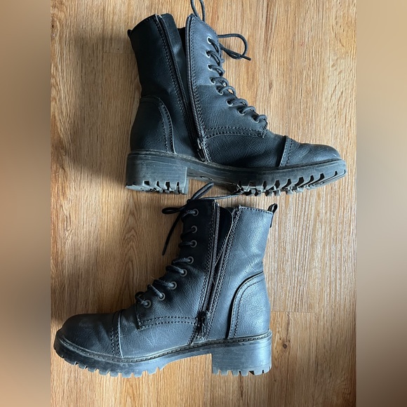 Universal Thread | Shoes | Universal Thread Lace Zip Up Combat Boots ...